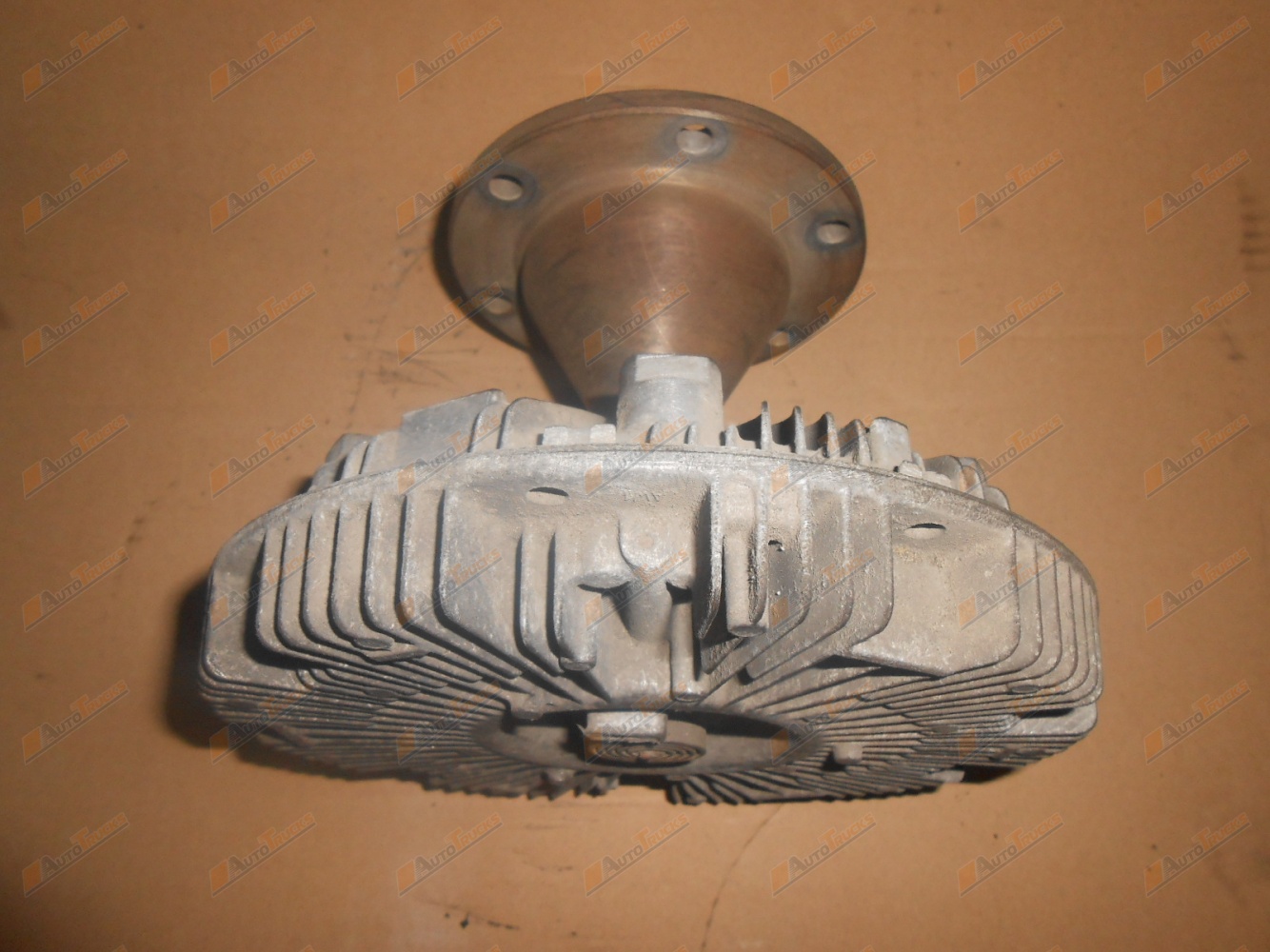 Гідромуфта Scania 4 Серія 1459683; 1354978; 1354979 запчастини ...